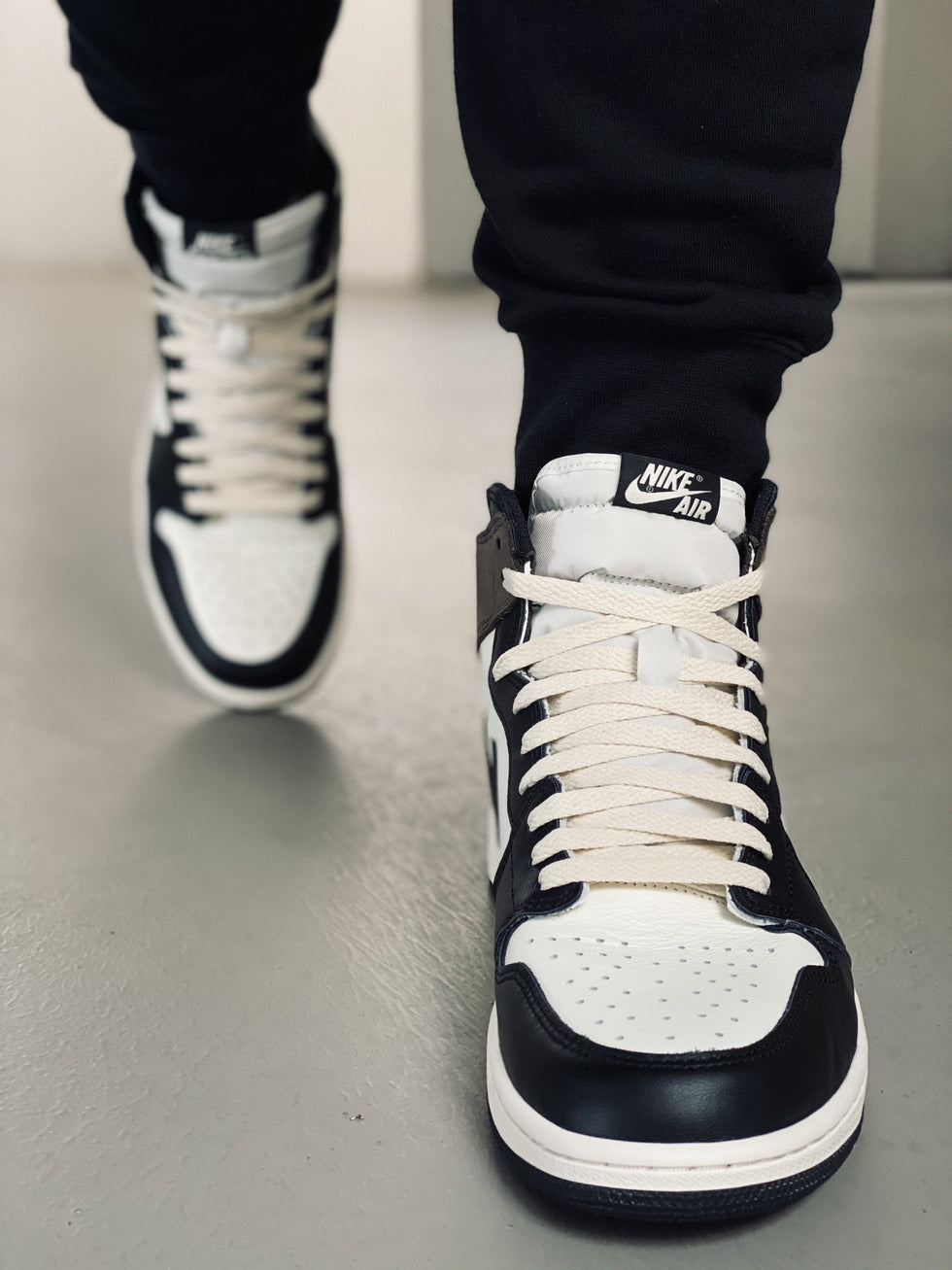 Jordan 1 Laces Basics Flat Thin - Vintage Cream Laces Jordan 1 – Slickies